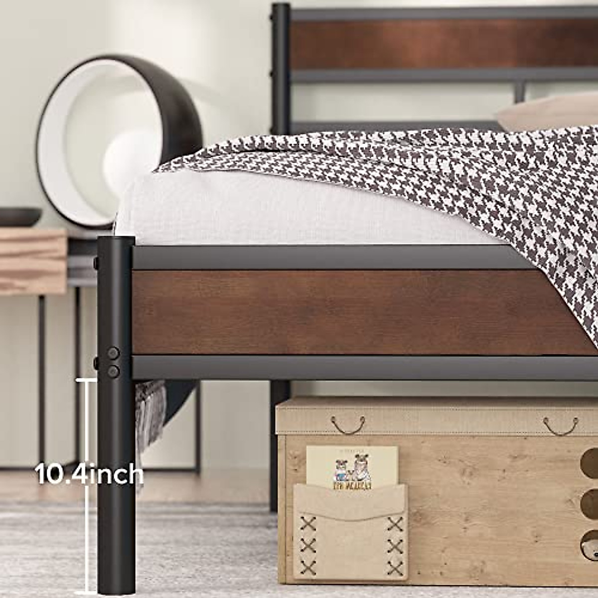 ZINUS Roman Bamboo and Metal Platform Bed Frame / No Box Spring Needed / Easy Assembly, Full