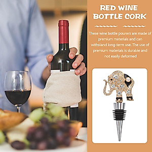 Cabilock Wine Stoppers Decorative Rhinestone Elephant Beverage Bottle Stoppers Funny Wine Champagne Toppers for Wedding Birthday Gifts (1PC)