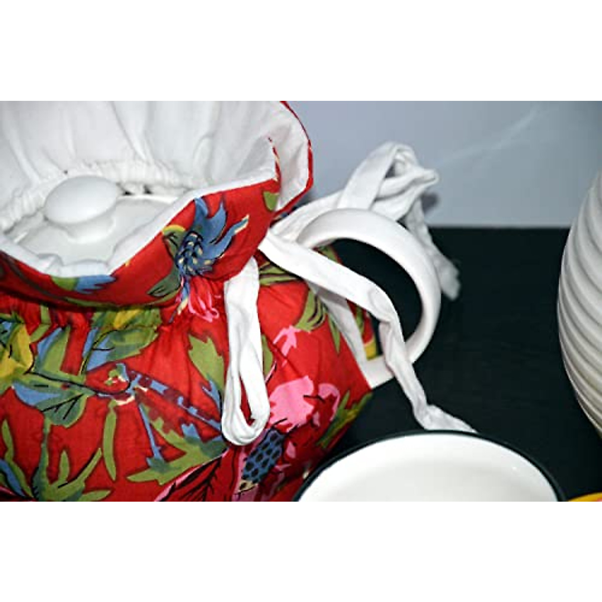 Marusthali Tea Pots Cozy-Kettle Cover for Teapots Keep Warm Tea Pot Dust Cover Home Kitchen Décor 5.9" X 7.8" (Red)