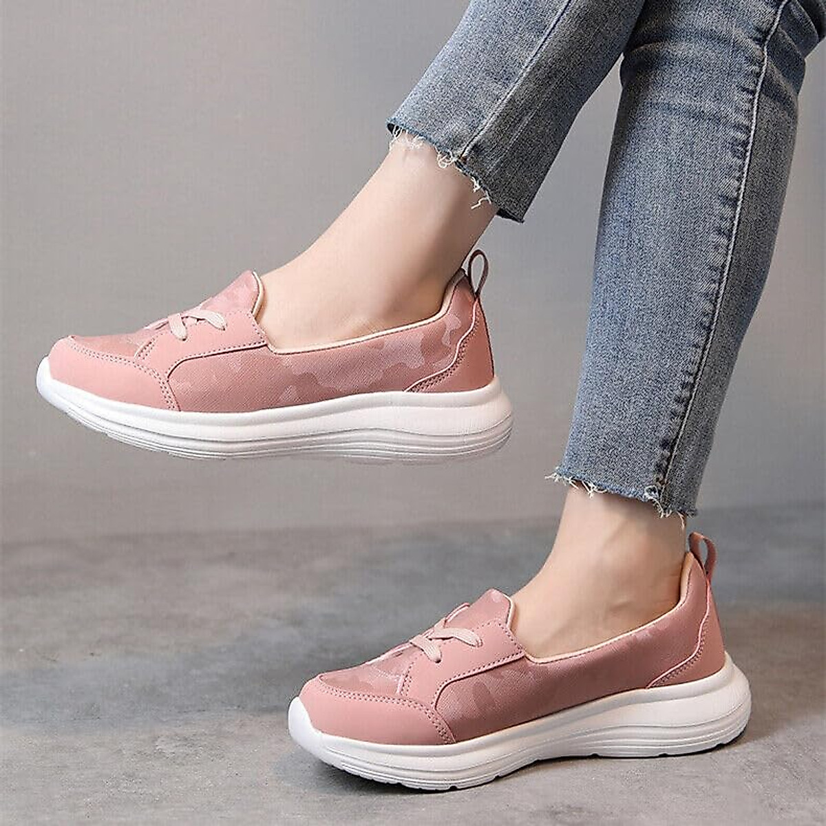 LELEBEAR Onecomfy Orthopedic Shoes for Women, Slip on Arch Support Walking Shoes Comes with 5 Pairs Breathable Cotton Socks (Khaki, 8)