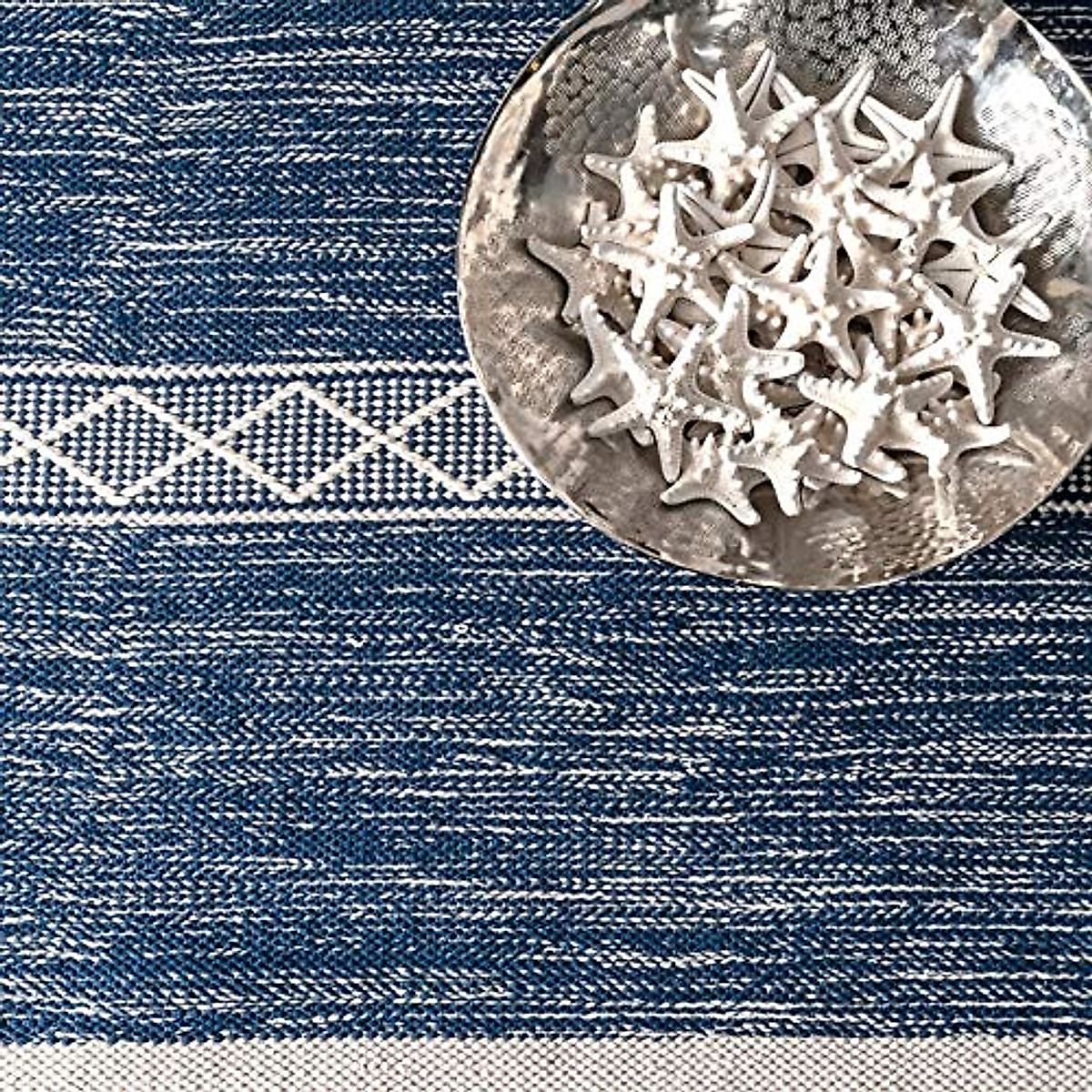 nuLOOM Angela Striped Fringe Wool Area Rug, 4' x 6', Blue