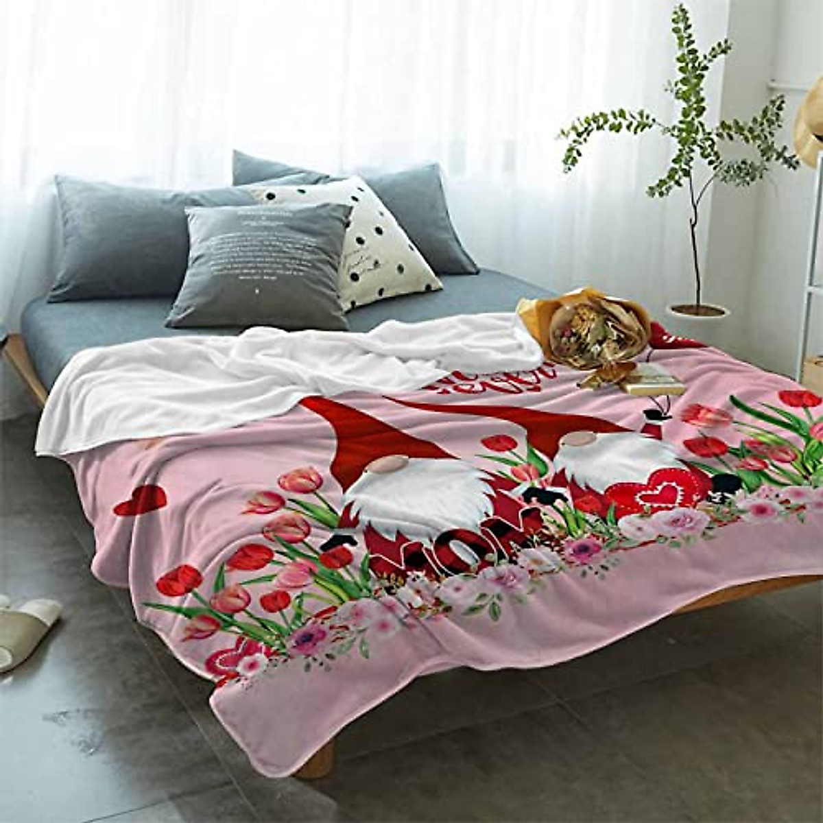 Fantasy Staring Mother's Day Throw Blanket - Best Mom Ever Gift Blanket Elf Gnomes Flowers Floral Flannel Blanket Microfiber Holiday Blanket Soft, Cozy, Comfy Throw for Sofa Couch Bed, 40 x 50 inch