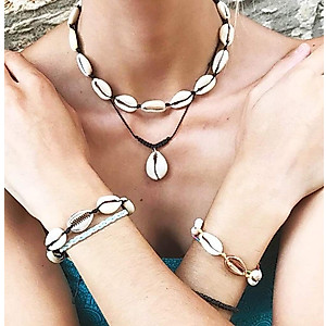 Nackiy Handmade Sea Shell Necklace for Women Summer Adjustable Natural Shell Collar Necklace (Beige Braided Rope)