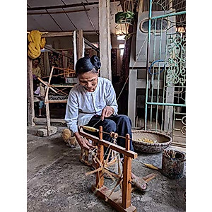 Mimi Organic 100% Natural Mulberry Silk Hand Face Yoga Towel 2 Layer | Newborn Baby and Woman | Heavenly Soft Washcloth 12x12in 1pc, Natural Yellow No Bleached No Dyed