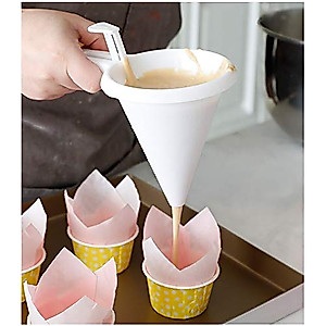 200 PCS Tulip Cupcake Liner Baking Cups Paper Cupcake and Muffin Baking Cups for Baby Showers,Weddings, Birthdays, Colourful and Natural (Ten Color)