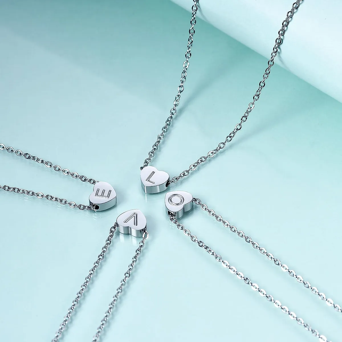 Rnivida Tiny Initial C Heart Necklace, Dainty Tiny Alphabet Letter C Pendant Necklace for Women (Silver - C)