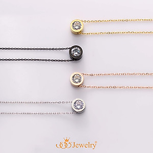 555Jewelry Stainless Steel Round CZ Cubic Zirconia Engraved Cut Solitaire Sparkly Bezel Set Halo Tiny Minimal Circle Fashion Accessory Jewelry Hanging Pendant Necklace, Silver