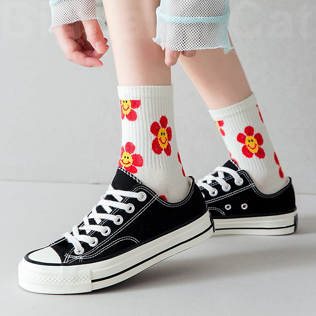 IIG 3-6 Pairs Womens Cute Animal Patterned Funny Novelty Cotton Crew Socks (Flower 2-5 pairs)