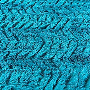 YUSOKI Luxury Faux Fur Throw Pillow Covers-18 x18,Set of 2-Decorative Fuzzy Fluffy Cozy Pillow Cases for Sofa Couch Bedroom Without Insert(Teal/Turquoise,18"x18")