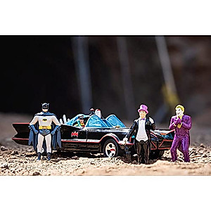 1966 Classic Car with Diecast Batman Figures Batman TV Series (1966) "Hollywood Rides Series 1/24 Diecast Model Car by Jada 33737