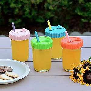 Youngever 8 Pack Glass Jars with Straws, 8 Ounce Glass Cups with Straws, Glass Mason Jars with Airtight Lids and Straws (8 Rainbow Colors)
