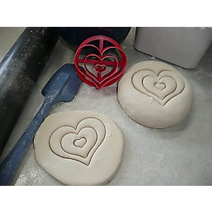YNGLLC HEART DESIGN PATTERN CONCHA CUTTER MEXICAN SWEET BREAD STAMP MADE IN USA PR4397, Red