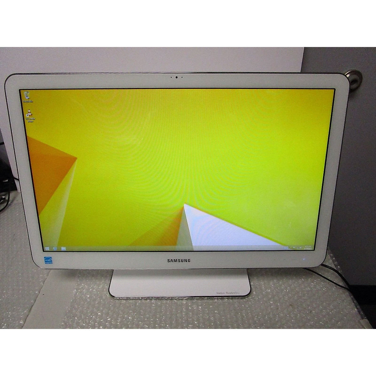 Samsung ATIV One 5 Style DP515A2G-K02US 21.5-Inch Desktop (White)