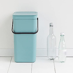 UNNIQ Trash can, 1pc Plastic Rectangular Small Trash Bin, Waste Paper, Trash Bin Container, with Handle, for Bathroom, Kitchen, Home Office, Dormitory Size: 22 * 27.9 * 40.1cm