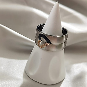 Globart Personalized Engraved Custom Name His and Her Ring Matching Heart Rings for Couples Couple Rings Set Love Women Promise Mens Women's Men (1)