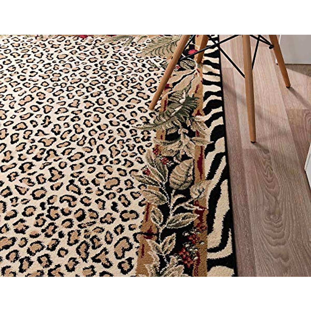 Unique Loom Wildlife Collection Animal Inspired with Cheetah Bordered Design Area Rug, 7 ft x 10 ft, Ivory/Black