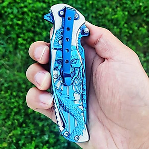 MADSMAUG SKULL Pocket Knife, Cool Pocket Folding Knife with 3D TITANIUM-PLATED SKULL Patterns, Great Christmas Gift EDC knife For Men Outdoor Survival Camping(Blue)