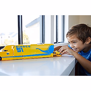 Disney Pixar Cars Cruz Ramirez's Hauler Playset