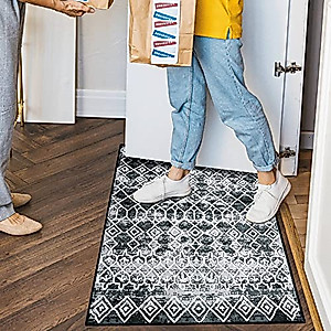 Leesentec Rugs Modern Non-Slip Soft Area Rugs for Living Room/Bedroom/Dining Room Carpet Floor Mat Home Decorative (Black/Grey, 2'7"×3'11")