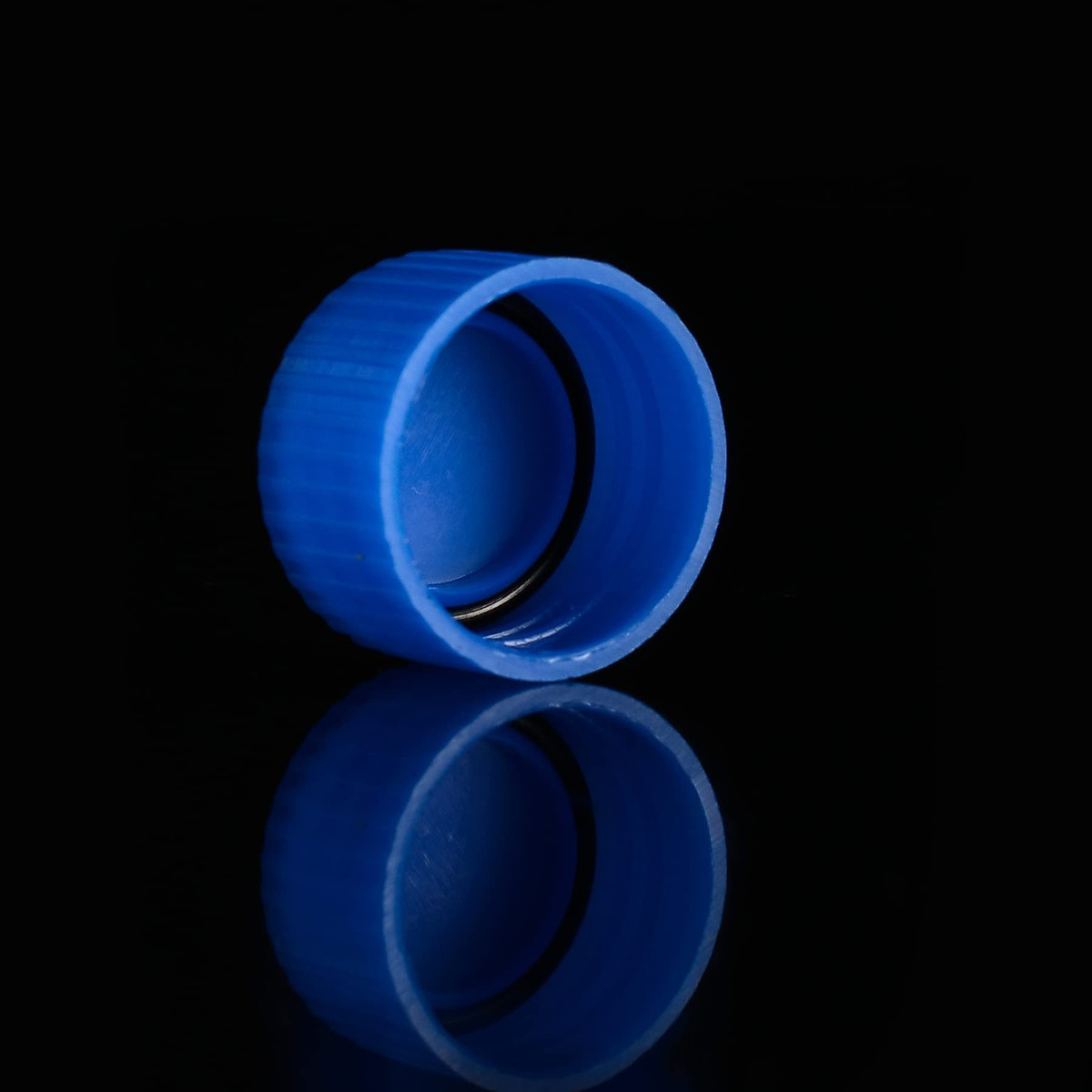 Eowpower 36Pcs 5ml Blue Cryo Tubes, Plastic Graduated Small Vials with Screw Caps Sample Tubes, with Silica Gel Gasket, DNAse/RNAse Free