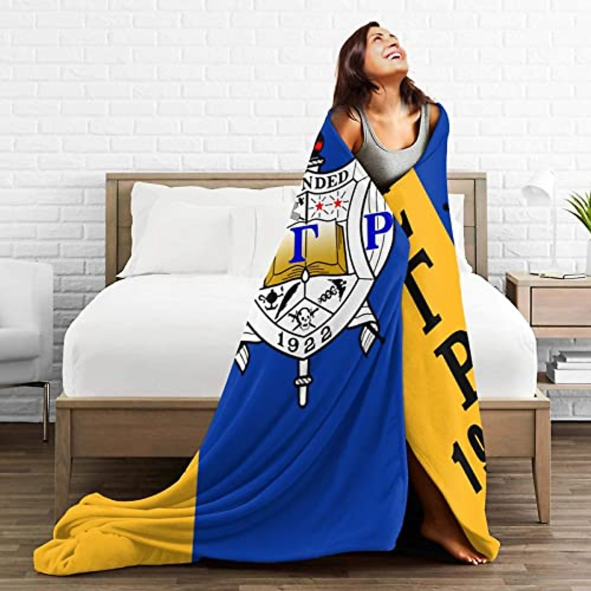 Ultra-Soft Flannel Blanket, Plush Cozy Lightweight Large Throw Blanket for Couch/Sofa/Bed(50"x40")