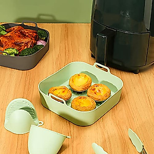 7.5 Inch Air Fryer Liner Silicone,5-7 QT Square Shaped Silicone Air Fryer Liners Bigger Size than Round Shaped to Avoid Cleaning Air Fryer (Square-light green& gray)