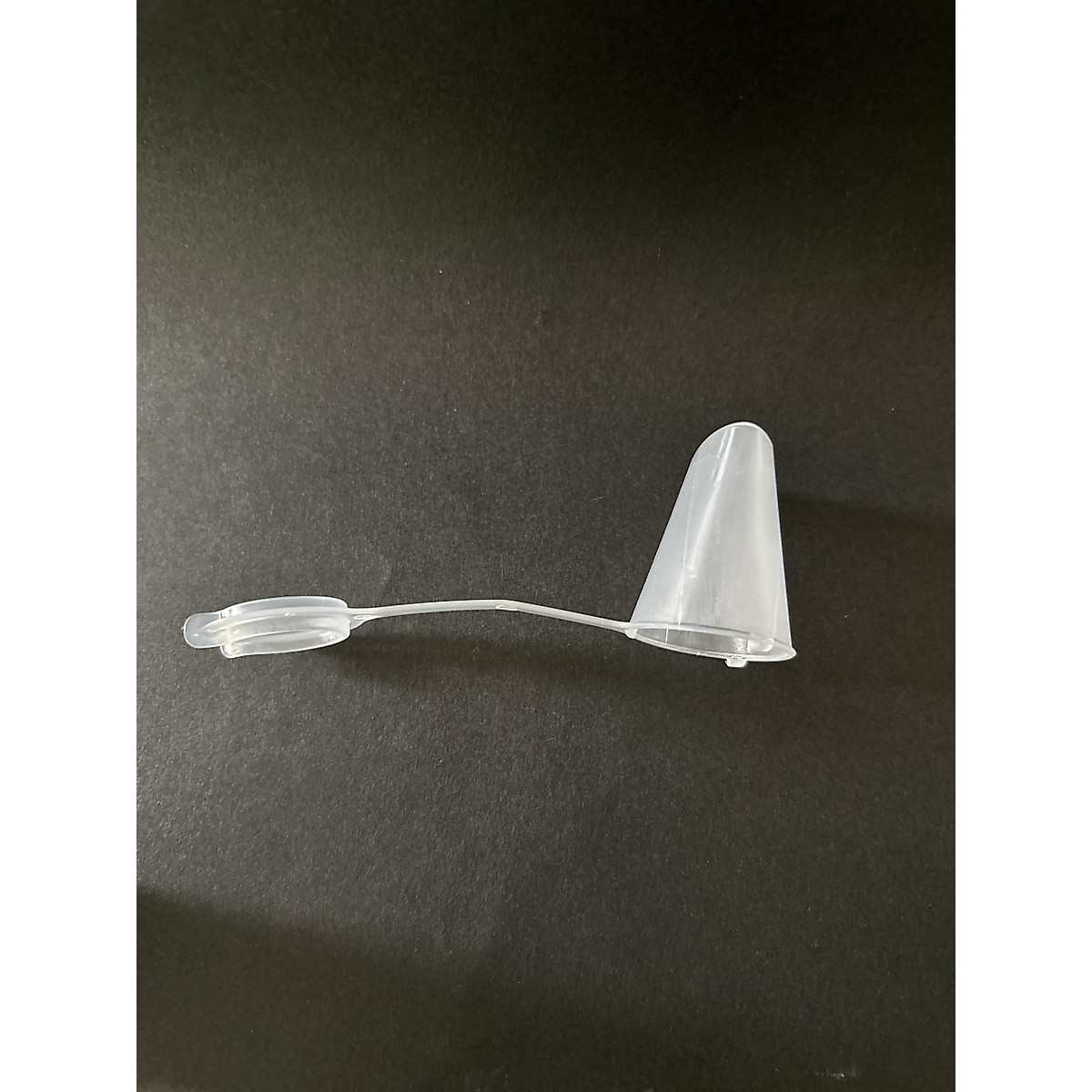 Generic Incentive spirometer cap- SpiroCap- covers The mouthpiece of The incentive spirometer breathing device. Keeps The mouthpiece clean and protected.