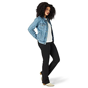 Wrangler Women's Relaxed Fit Memory Maker Jean Jacket, Basin, Large