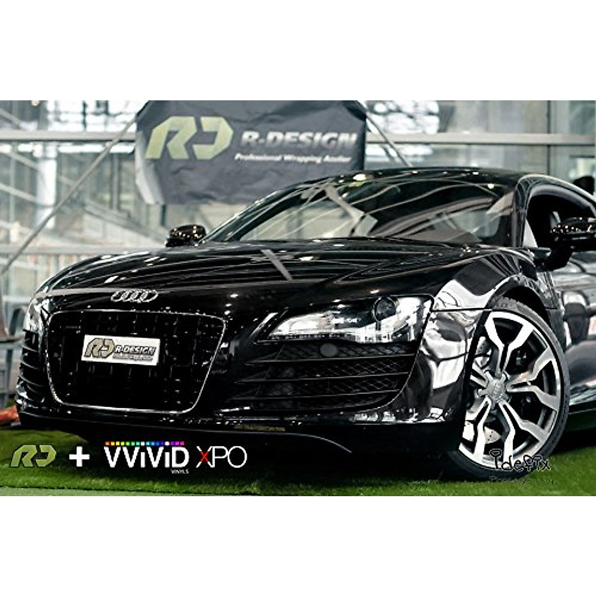 VViViD Black High Gloss Realistic Paint-Like Microfinish Vinyl Wrap Roll XPO Air Release Technology (1ft x 5ft)
