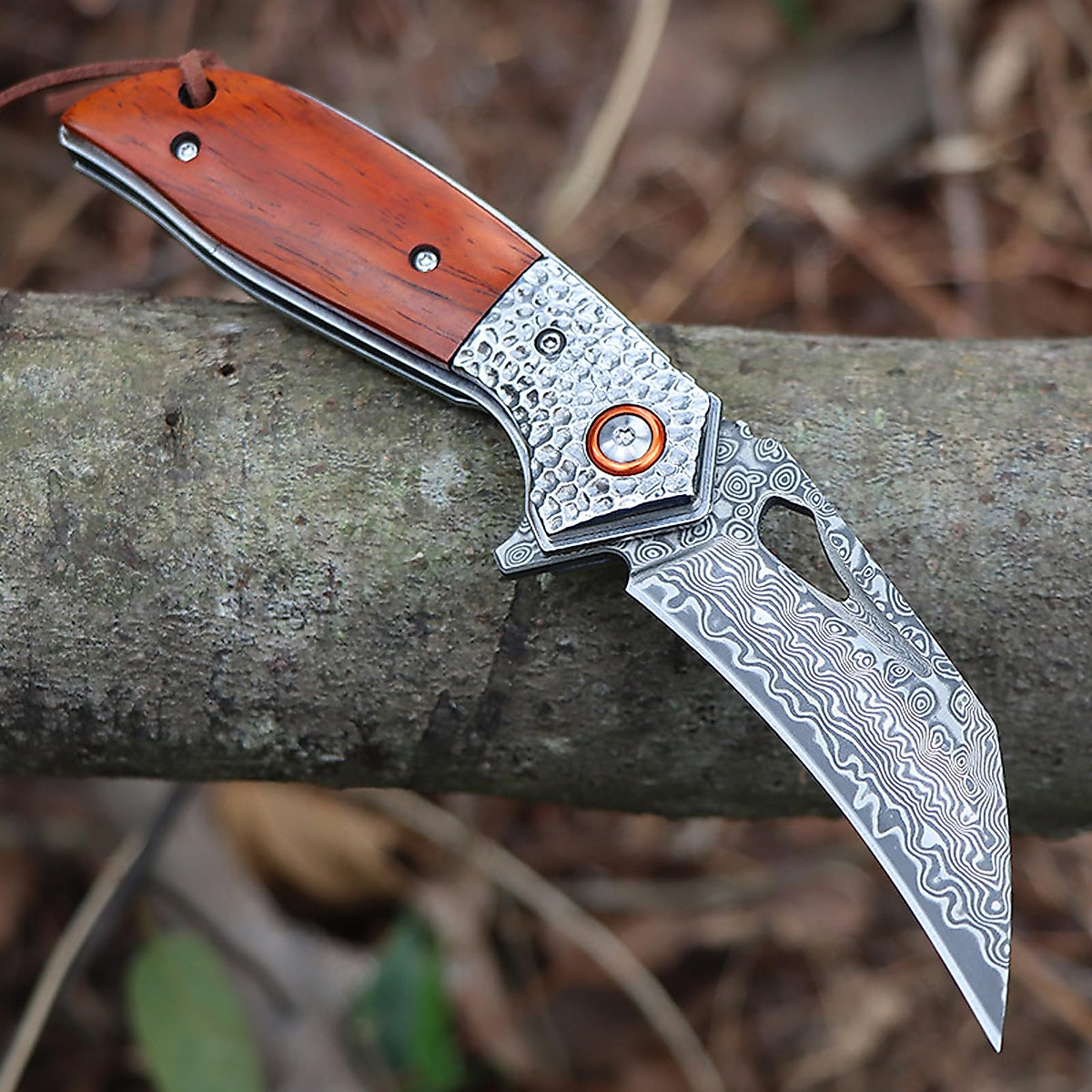 Tusonac Hunting Folding Knife with Leather Sheath, Protable Pocket Knife for Men, Handmade Forged VG10 Damascus Steel Knife with Engraved Steel Bolster, For Camping, Hiking and Daily