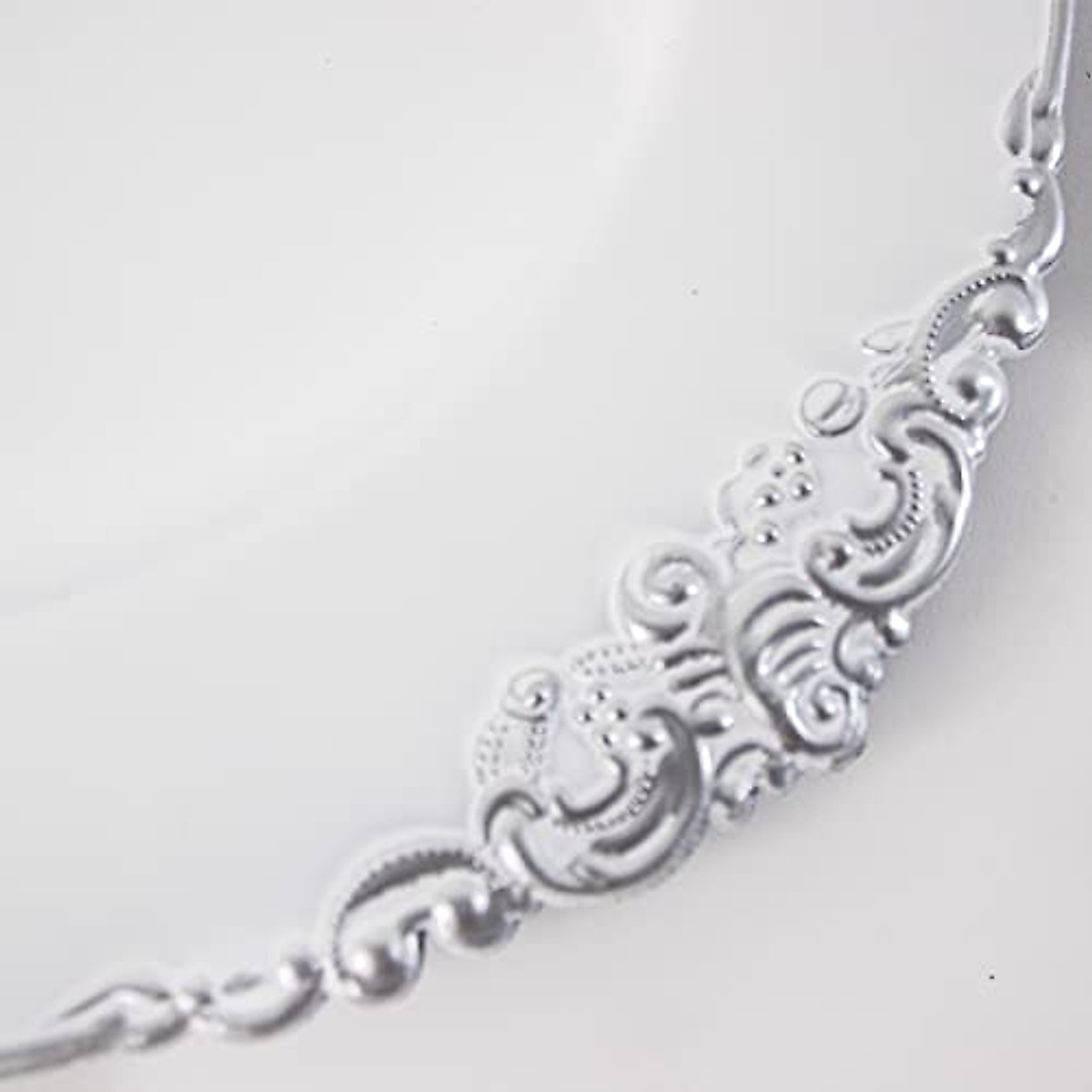 6Pcs Embossed Charger Plates, 13-Inch Round Dinner Plate Chargers, White with Gold Trim, White + Gold Trim (NM00603)