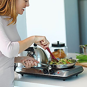 OVENTE Countertop Infrared Double Burner, 1700W Electric Hot Plate and Portable Stove with 7.75" and 6.75" Ceramic Glass Cooktop, 5 Level Temperature Setting and Easy to Clean Base, Silver BGI102S