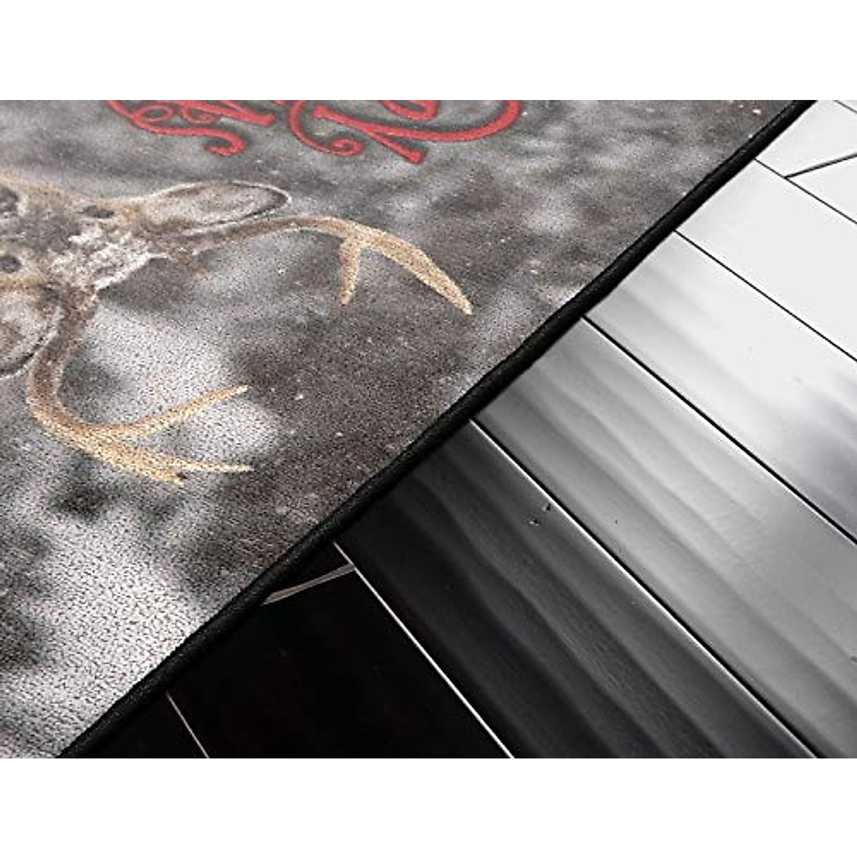 Brumlow MILLS Whitetail in Snow Washable Christmas Forrest Deer Indoor or Outdoor Holiday Rug for Living or Dining Room, Bedroom and Kitchen Area, 20" x 34", Gray