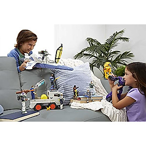 Mattel Lightyear Toys Vehicle, 5-in Scale Base Utility Truck, Movie Collector Toy, Rolling Wheels & Working Parts