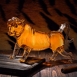 Tiger Decanter 1000ml 11"L Whiskey and Wine Decanter by The Wine Savant 7"H, Tiger Glass Decanter For Whiskey, Scotch, Spirits, Wine, For Whiskey Lovers, Tiger Lovers, Tiger King Gifts