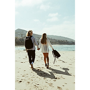 BAGSMART Laptop Backpack for Men Women Expandable Travel Backpacks fits 17.3 Inch Computer with Charging Port Water Resistant Large Bookbags Casual Daypack for School Work Business Trip College,Black