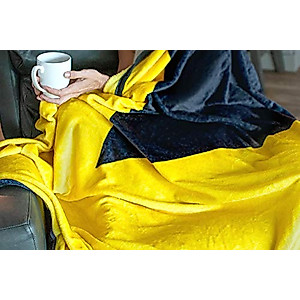 JUST FUNKY Pac-Man Video Game Large Fleece Throw Blanket | Official Pac-Man Character Throw Blanket | Collectible Video Game Throw Blanket | Measures 60 Inches in Diameter