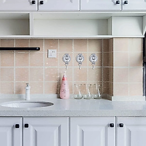 YSSILADI Suction Cup Hooks Heavy Duty Vacuum Suction Shower Hooks Glass Suction Cup Hooks Bathroom Robe Hooks Reusable, No Hole Punched, for Garland Decoration (4 PACK, Round Silver)