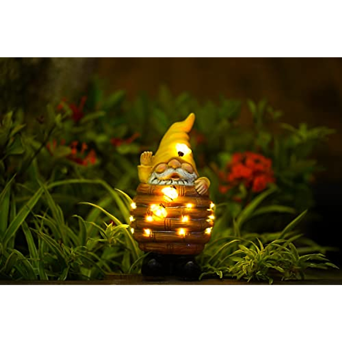 Garden Gnome Statue Decor Bee Solar Gnome Figurine in Resin Bucket with Solar LED Lights Garden Gnome Decoration for Patio Yard Lawn Porch Garden Gifts