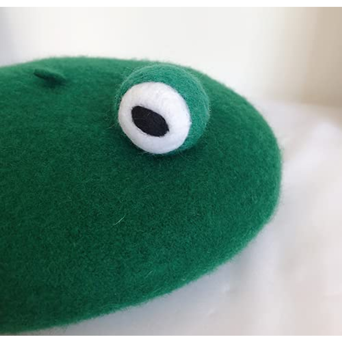 Kawaii Funny Frog Berets Hat Christmas Green Cap Winter Warm Women Girls Gift French Style (kawaii green frog)
