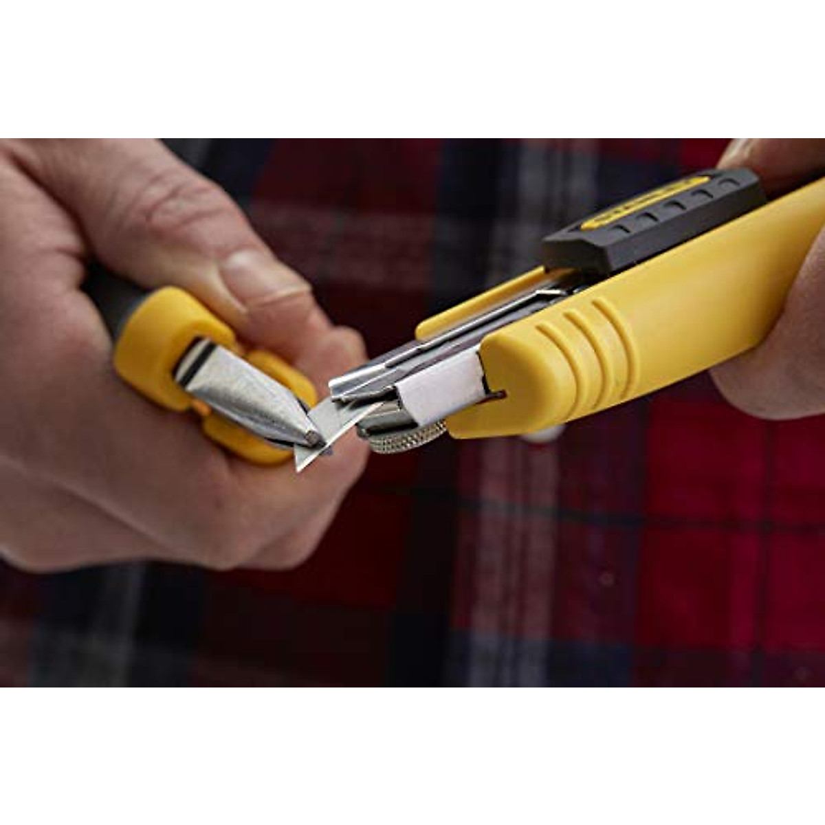 Stanley 0-10-481 Snap Off knife with magazine, Silver/Yellow
