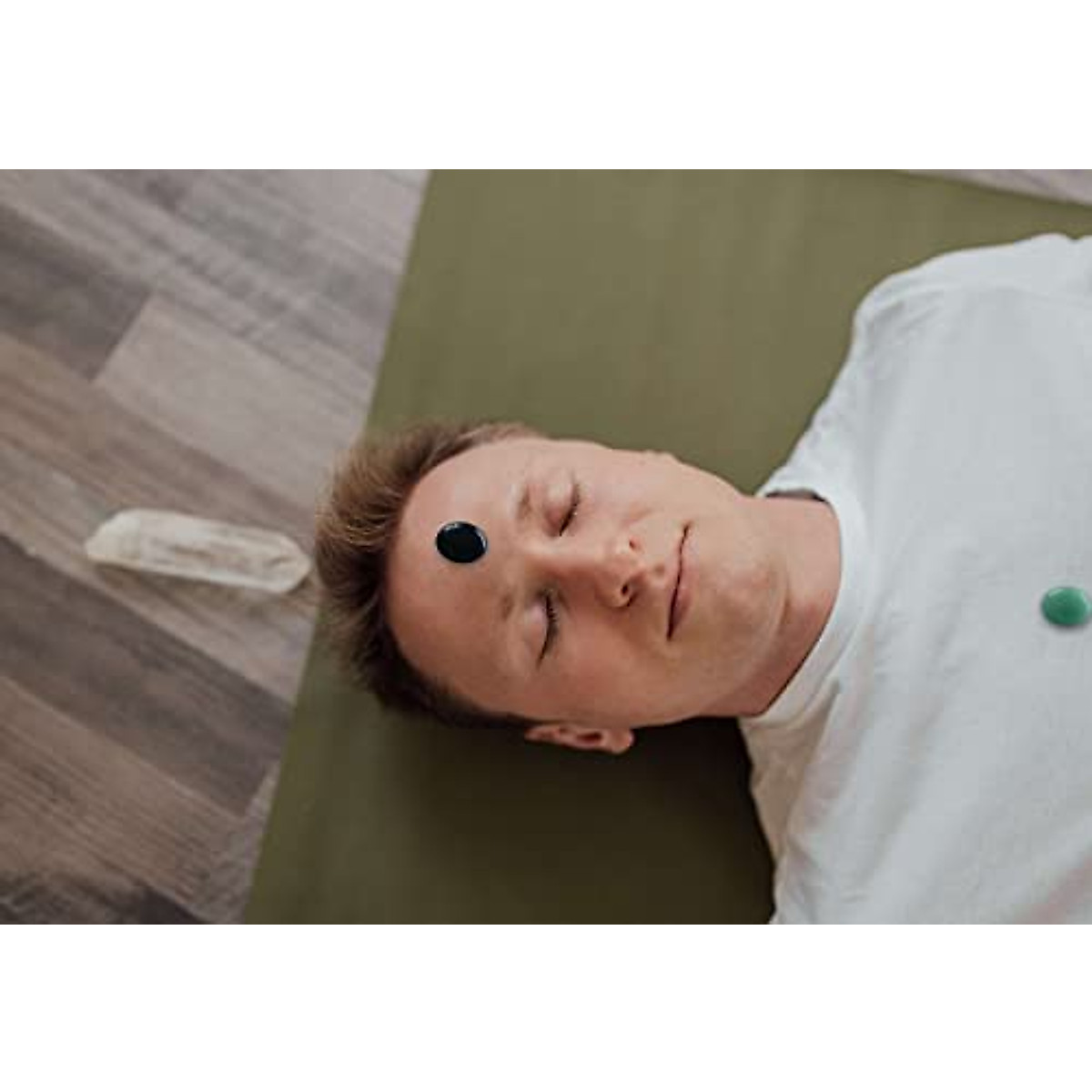 LAIDANLA Rose Quartz Crushed Stone Crystal Chips Bulk 100g and 5Pcs Healing Crystals Palm Stone Set Reiki Crystals Vase Filler Aquarium Gravel for Meditation Stress Relief