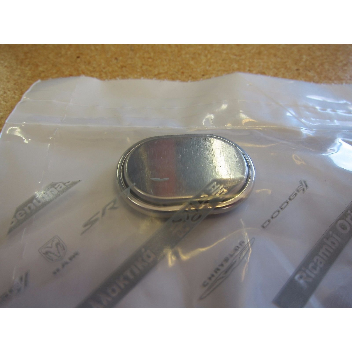 Chrysler Dodge Jeep Flashlight Lamp Battery Mopar OEM