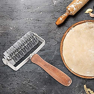 Pizza Dough Docker Roller, Pizza Dough Docker Roller Stainless Steel with Wood Handle, Dough Blistering Killer for Pizza Pie Crust Pastry Dough Cake Pie Cookies Bread Pastry
