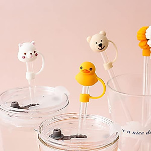 Beyonday Cute Silicone Straw Plug, Reusable Cartoon Animals Plugs Cover, Drinking Dust Cap, Splash Proof Straw Tips, Cup Straw Accessories (Bear)