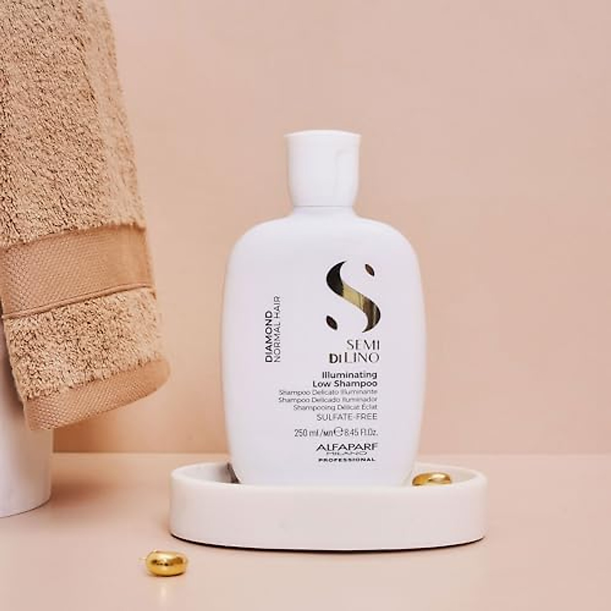 Alfaparf Milano Semi di Lino Diamond Shine Illuminating Low Shampoo - Sulfate Free - For All Hair Types- Paraben and Paraffin Free - Safe on Colored Hair - Professional Salon Quality (8.45 Fl Oz)