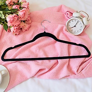 VIDAHOME Velvet Non Slip Hangers 50 Pack, Heavy Duty Clothes Hanger with 360 Rotating Swivel Hook (Black, 50 Pack)