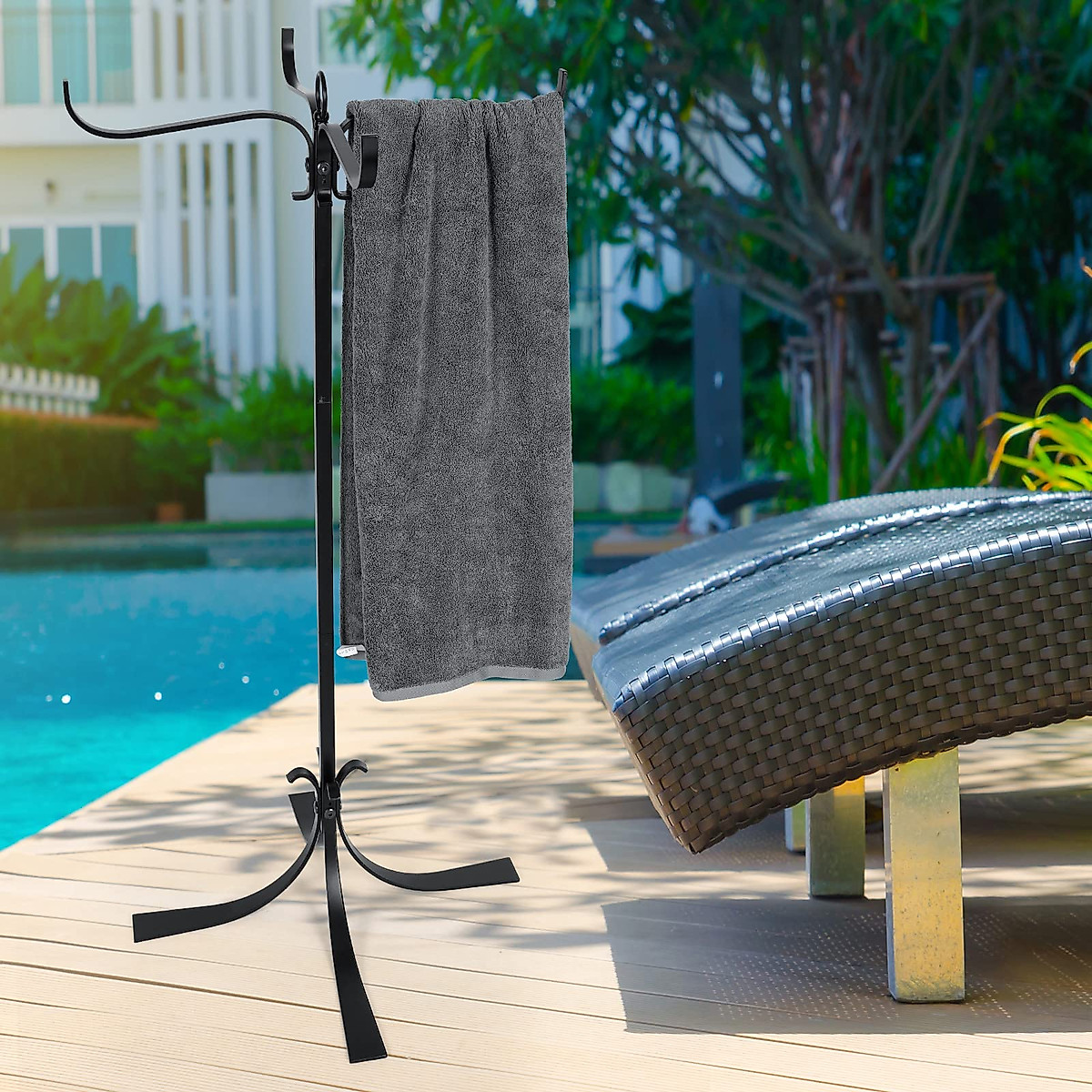 Sinyzope Pool Outdoor Towel Rack, Metal Heavy Duty Never Tilt Pool Accessories, 4 Bars Hot Tub Accessories Towel Dying Rack, Towel Stand Standing Towel Rack Elegant Design for Pool, Spa（3.6FT high）