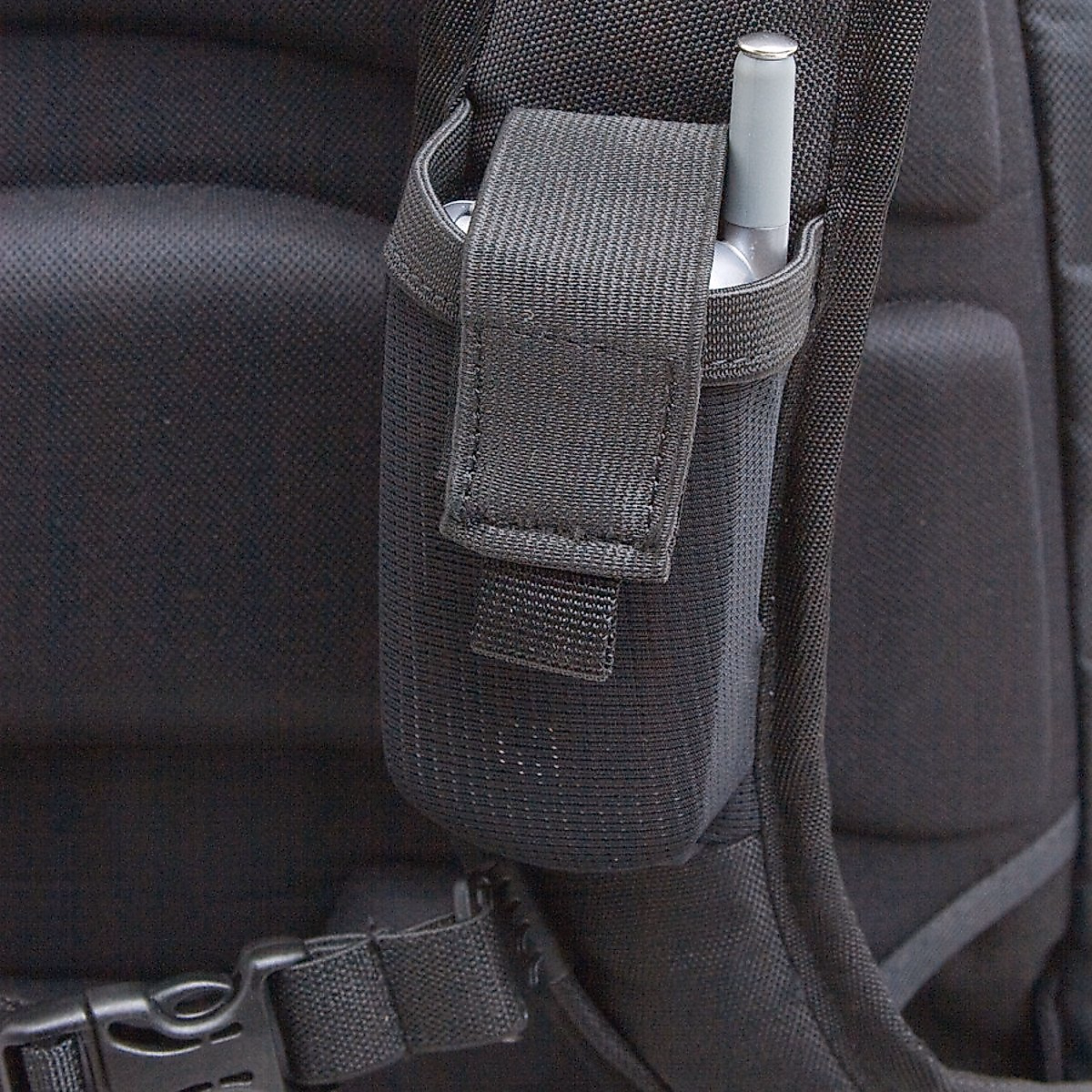 Oakley Men's Kitchen Sink Backpack, Black/Red, One Size