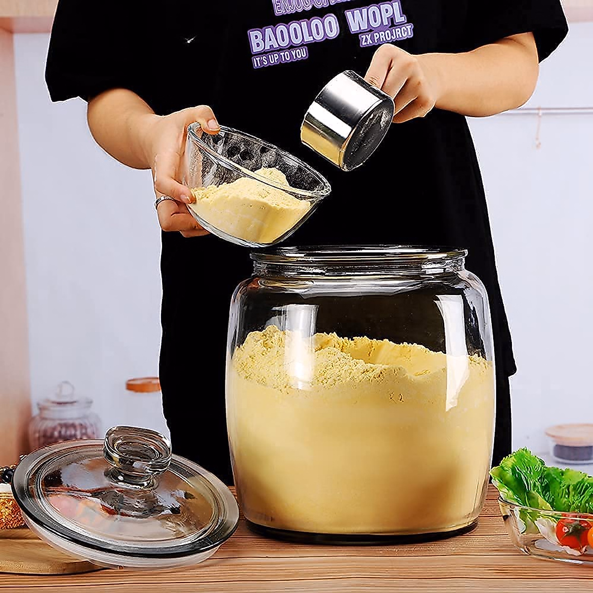 Daitouge 2.5 Gallon Glass Jars with Lids, Large Cookie Jars with Big Opening, 1 Pack Food Storage Canister for Kitchen, Great for Storage Flour, Rice, Sugar, Pasta, Candy